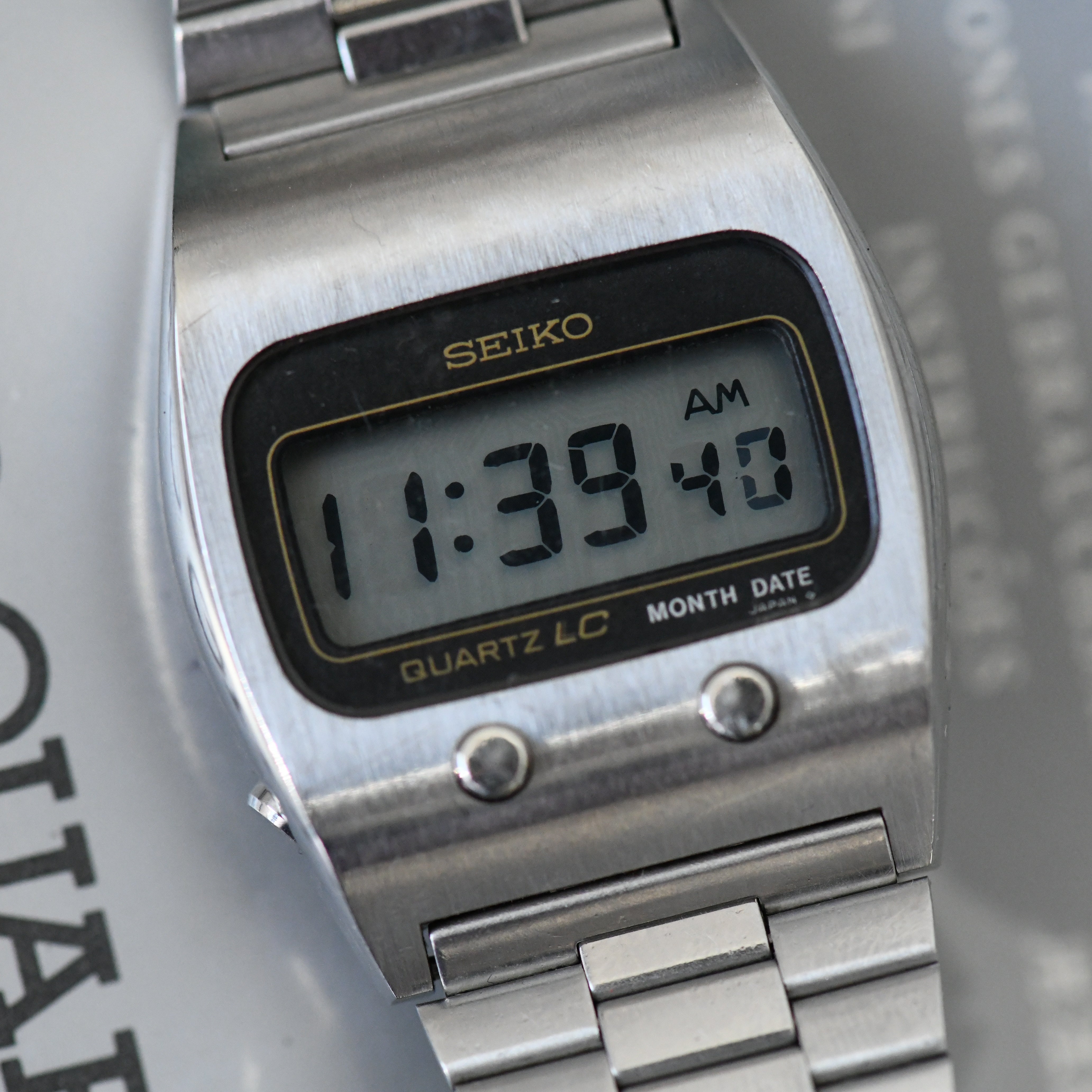 Seiko Quartz LC Vintage 1977 LCD Men's Stainless Steel Watch 0439-5007 ...